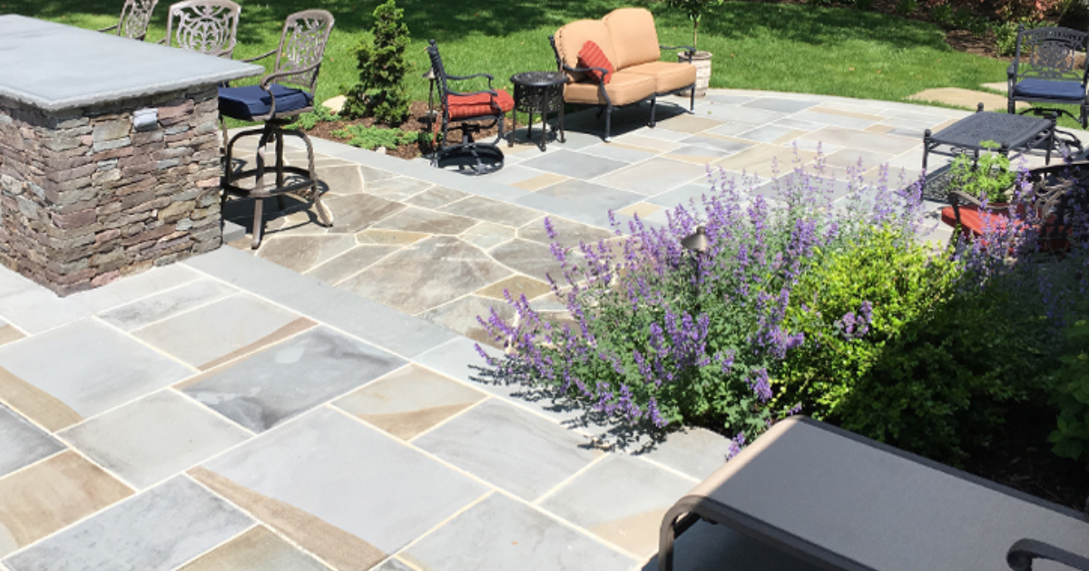 Creating the Right Outdoor Living Space for You | Autumn Leaf